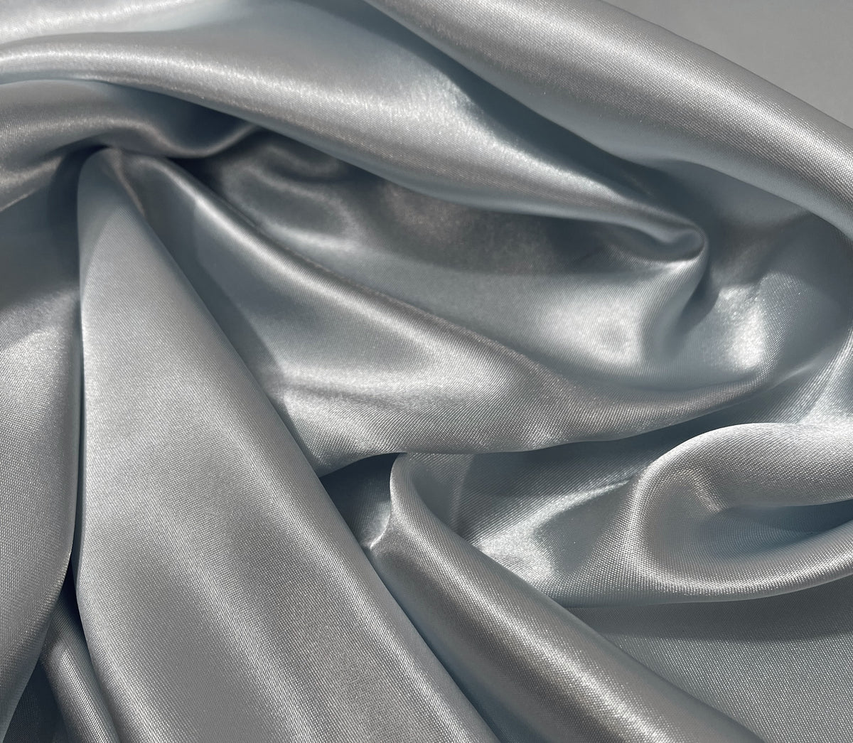 Heavy Satin Lining Pale Blue – Silk Trader