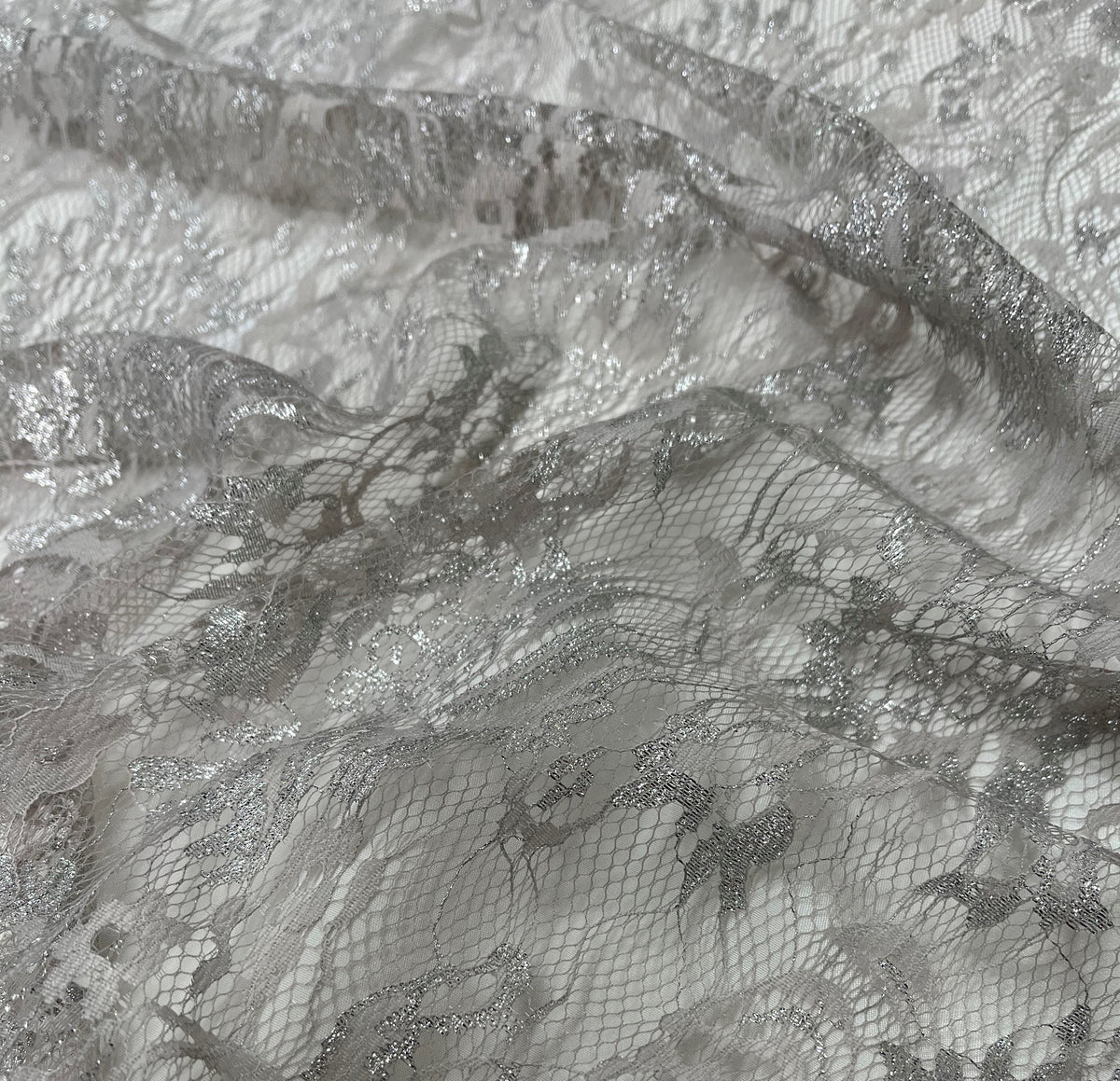 One-Way stretch Lace Silver (10.5m Piece) | Silk Trader